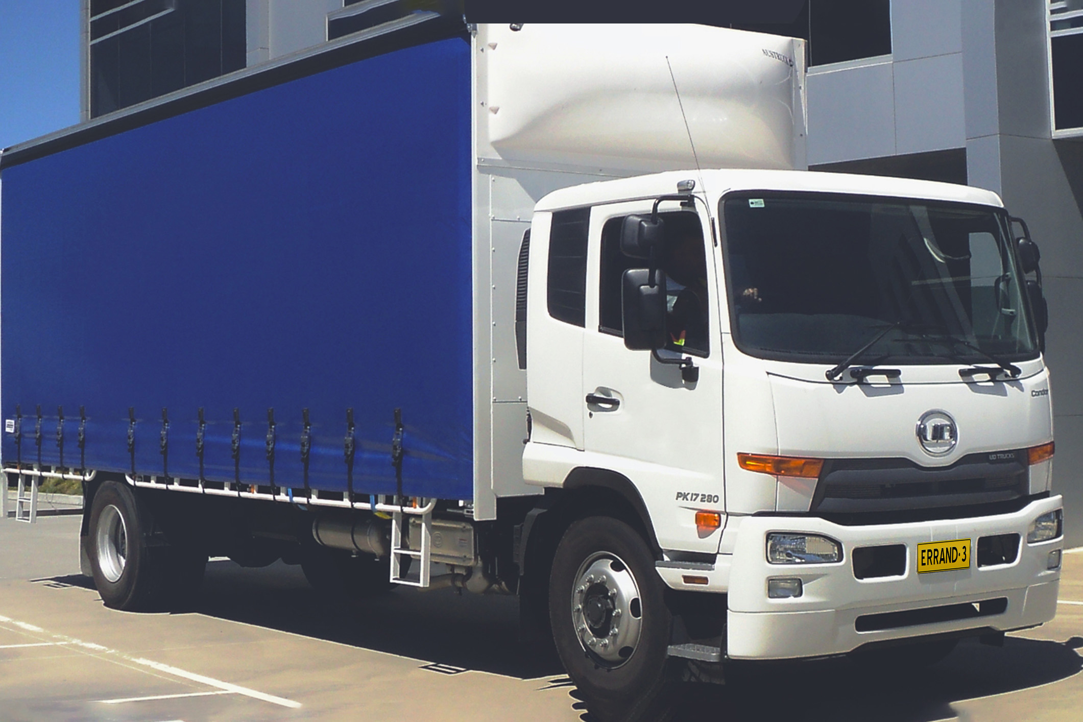 Taxi Trucks & Semi-Trailers - Errand Transport Services